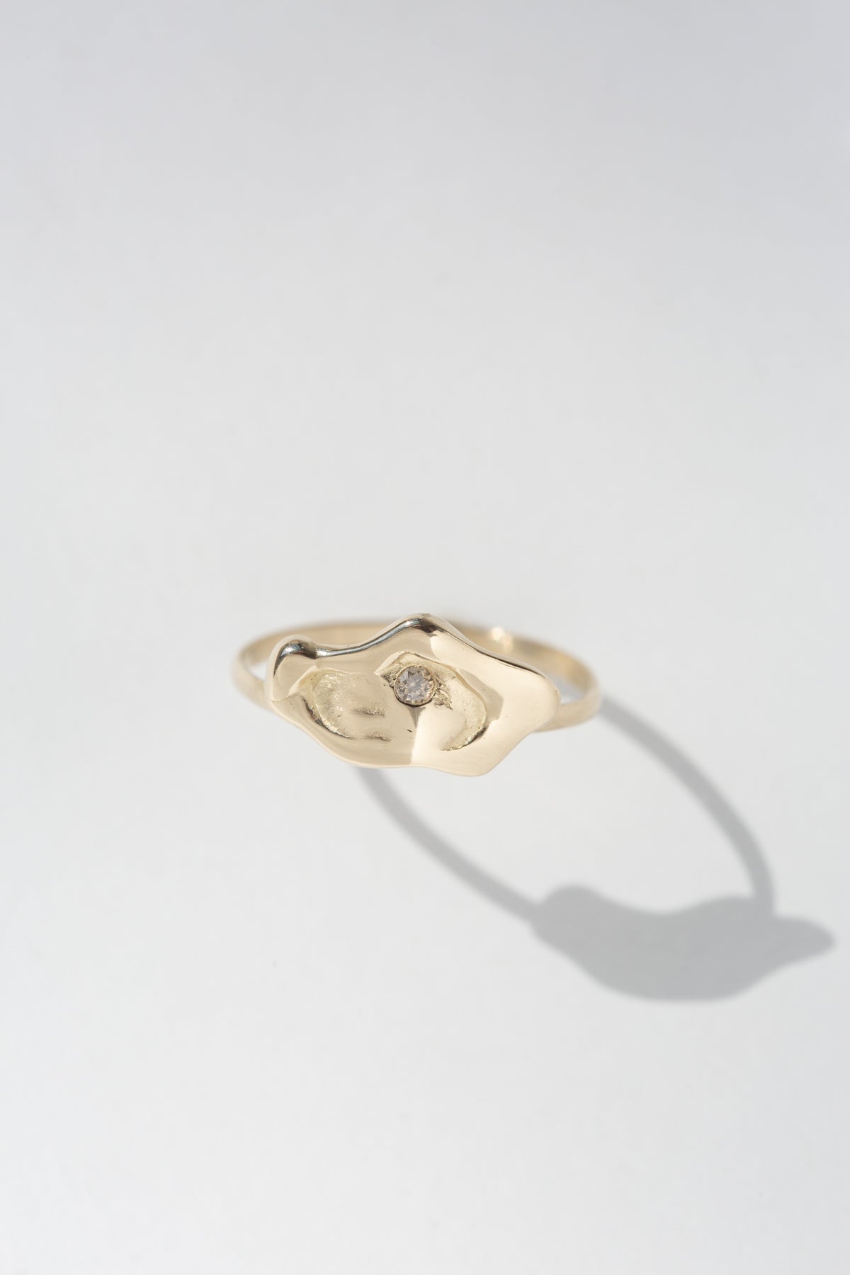 Waveform Ring – Bruna Tenorio